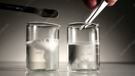 Reaction Rates Due To Particle Size Stock Video Clip K003 8962 Science Photo Library