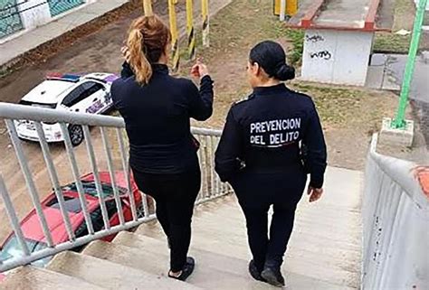Evitan Que Mujer Se Lance De Un Puente Diario Vía Libre