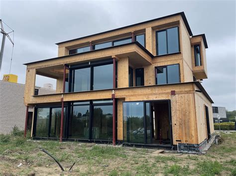 Maison R 2 à Structure Clt D Bois