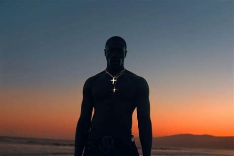 Moses Sumney Is Set To Release A New Ep Sophcore Next Month Dork