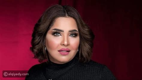 الفنانة الكويتية هيا الشعيبي تعلن عن حملها خلال بث على تيك توك فيديو