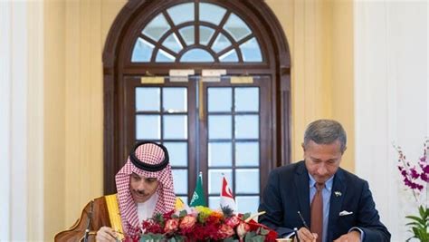 السعودية وسنغافورة توقعان مذكرة لإنشاء مجلس الشراكة الاستراتيجية