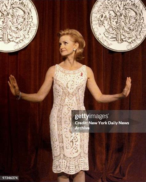 Swoosie Kurtz Show Photos And Premium High Res Pictures Getty Images