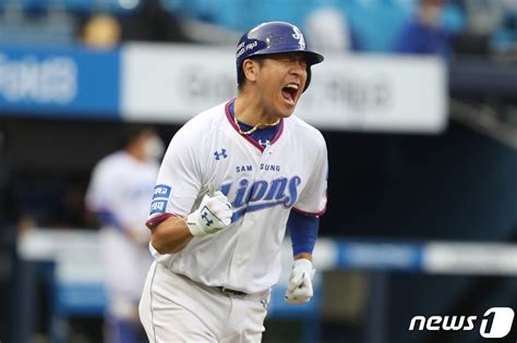 3번째 Fa도 대박강민호 국내 최초 3연속 4년 계약