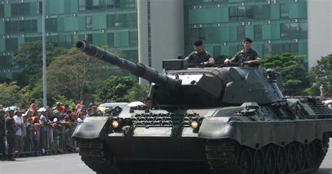 Niemcy wyślą Ukrainie więcej Leopardów Jest jednak problem z amunicją