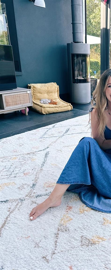Zoe Suggs Feet