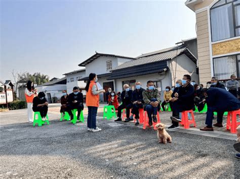 深化“院落管家”多元联动治理模式，助力乡村院落“旧貌换新颜”居民小区大院环境