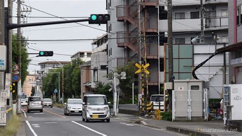 ややこしいにも程がある「踏切の青信号」