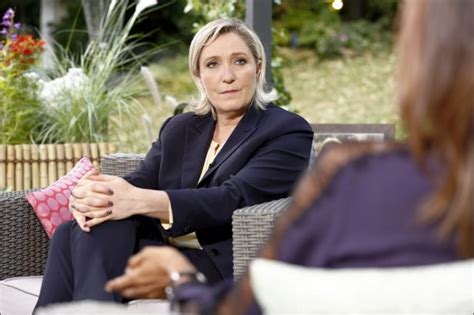 Une Ambition Intime Marine Le Pen Craignait De Tomber Dans Un
