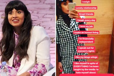 Jameela Jamil Defiende Que El Body Positive No Es Tan Positivo Como