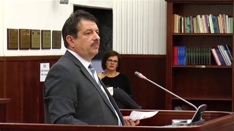 Заменик министерот Макрадули на собраниска Комисија за транспорт врски и екологија Youtube