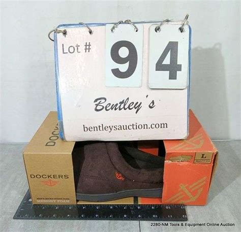 Dockers Mens Microsuede Clog Memory Foam Sz L 95 105 Bentley