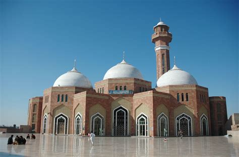 Shrine Hazrat Baba Fareed Ud Din Masood Ganj Shakar Ra Pakpattan