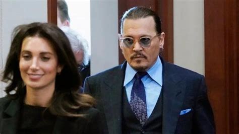 Johnny Depp Podría Estar Saliendo Con Su Abogada De Reino Unido Abc