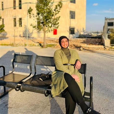 ‎سَـارّه🦋‎ Sarah Alkhateeb • Threads Say More