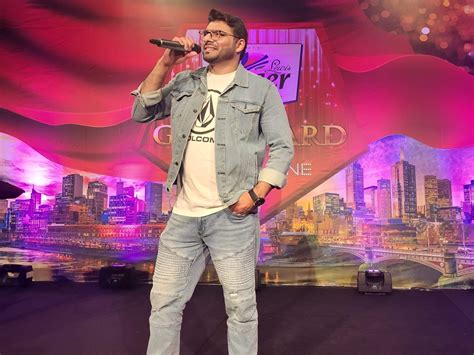 Faisal The Rising Bollywood Star Artist 0428 785 000