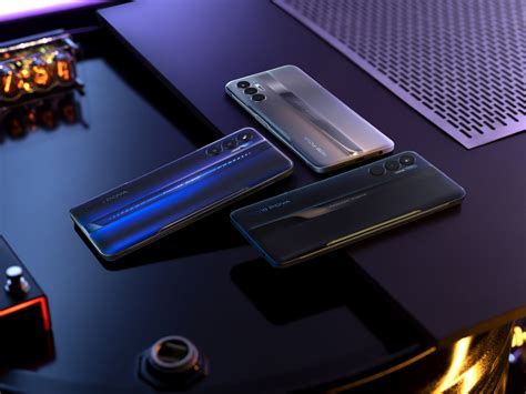 Как получить максимум функций от смартфона без переплат? Обзор TECNO ...