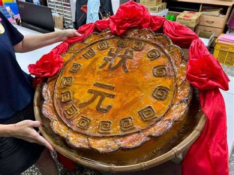 南崁五福宮中秋博餅狀元王熱鬧登場 維繫鄰里緊密情感