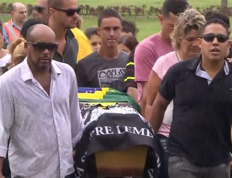 Rio Que Tiro Foi Esse 1 Policial Morto A Cada 54 Horas Em 2018