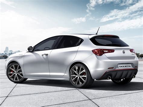 2018 Alfa Romeo Giulietta Quadrifoglio Rendered Looks Like A Squashed