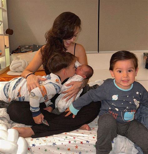 Beni 3º filho de Gabi Brandt e Saulo Poncio veja fotos