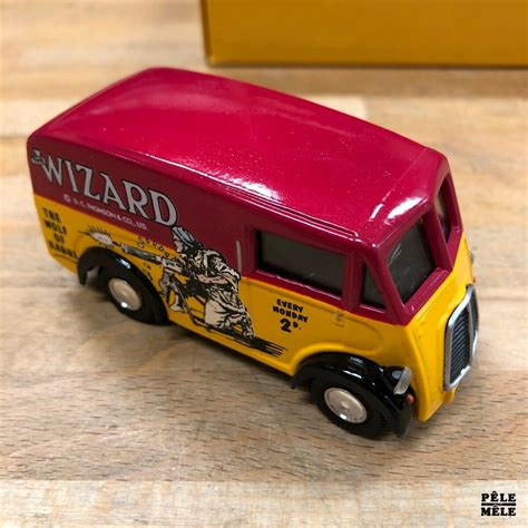 Corgi Comic Classics The Wizard 98758 N° 13437500 Pêle Mêle