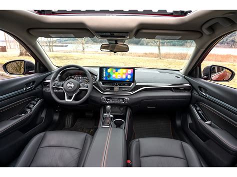 2023 Nissan Altima Pictures U S News