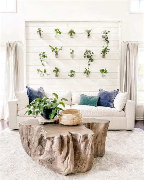 30 Creative And Elegant Living Room Farmhouse Wall Decor Ideas