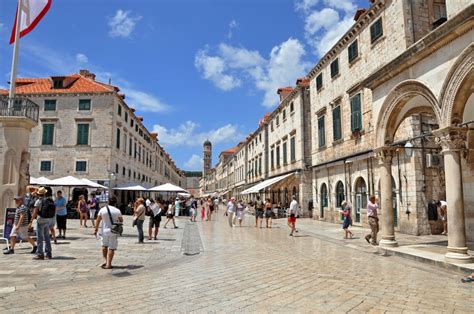 A Walk Through The Old Dubrovnik City Streets