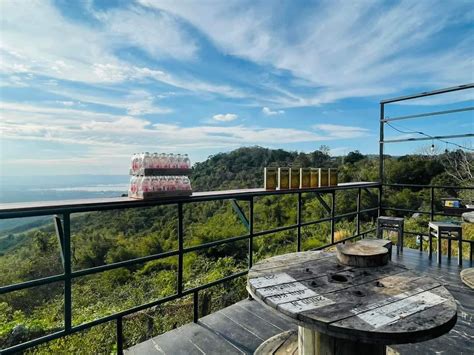 ม่อนชมดาวโฮมสเตย์ ณ เขายายเที่ยง