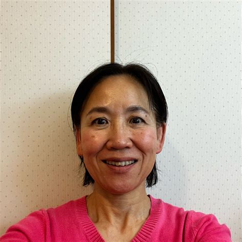 医療に頼らずとも で”顔”は変わる 50代からでも素敵な自分でいるための未来投資 上質なスキンケア＆脱力系顔ヨガ