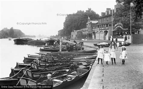 Photo Of Walton On Thames The Swan Hotel 1908
