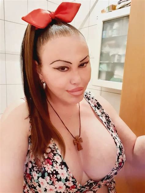 Natalija Barbie Barba Transsica Shemale Skopje 33 Pics Xhamster