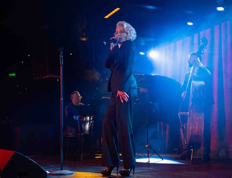 Спектакълът „Живот в розово“ отдава почит към Едит Пиаф