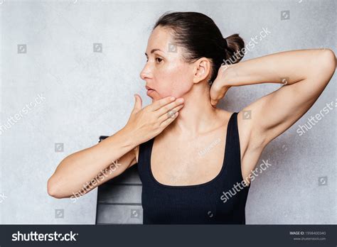 952 Rotate Neck Images Stock Photos Vectors Shutterstock