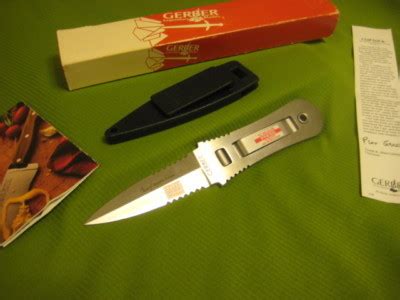 Gerber Clip Lock Survival 5305 River Knife Collins Mint 149241667