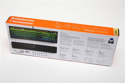 PC Ekspert - Hardware EZine - SteelSeries Apex 5 recenzija