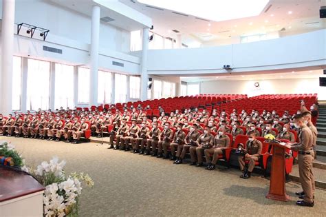 พลตำรวจโท ธัชชัย ปิตะนีละบุตร ผู้บัญชาการโรงเรียนนายร้อยตำรวจ ได้กล่าวให้โอวาทแก่ นักเรียนนาย