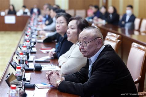 Татварын багц хуулийн талаарх цуврал хэлэлцүүлэг “Аж ахуйн нэгжийн орлогын албан татварын тухай