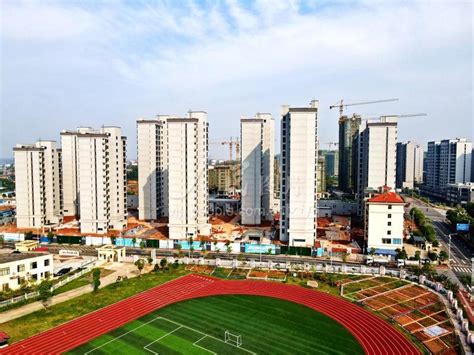 江西南昌推进安置房建设 圆百姓安居梦 人民图片网
