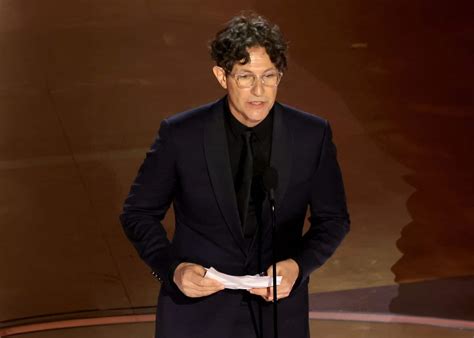 At His Oscar Moment Jonathan Glazer Hijacks His Jewishness And The Holocaust