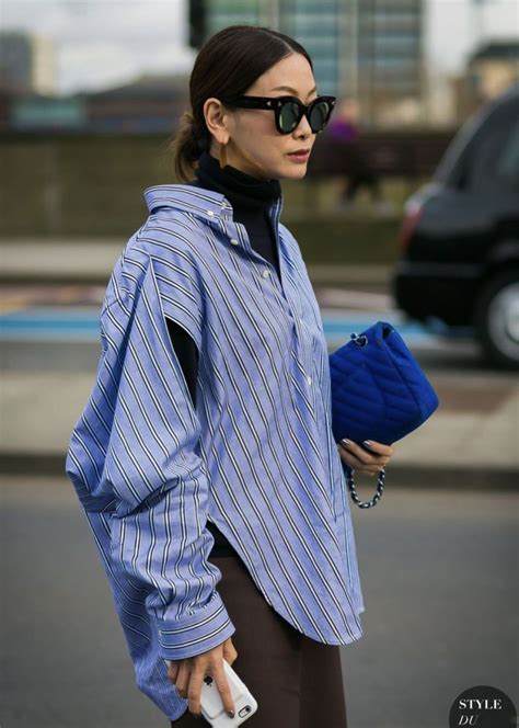 Pin By Elena On Образ Street Fashion Photography Street Style Looks Street Style