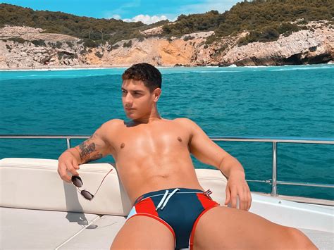Bastian Karim As Fashion Model Photo 5