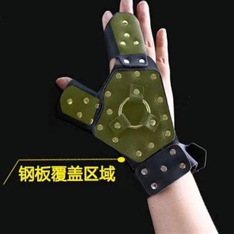 弹弓皮筋牛皮钢板防护手套腕带射鱼弹弓护手护腕专用射鱼镖鱼鳔 虎窝淘