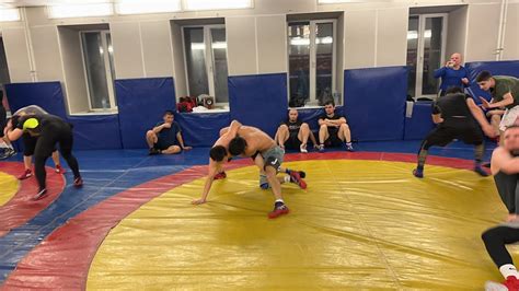 День схваток Youtube