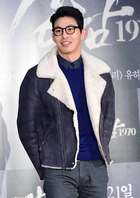 Actor Choi Jung Won Denies Homewrecker Allegations In Instagram Post