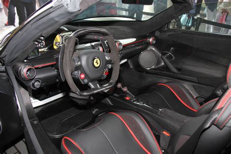 Autocar Japan