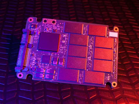 Las Diferencias Entre Los SSD NVMe Y Los SSD SATA
