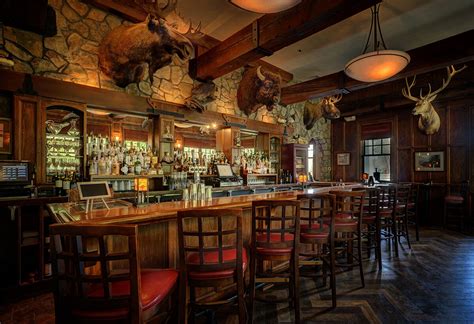 Southern Comfort Dining In Suffolk Va Vintage Tavern