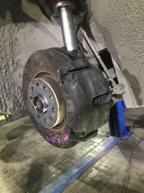 Замена тормозных колодок или все что не делается все к тюнингу — Volkswagen Caddy 3g 1 2 л